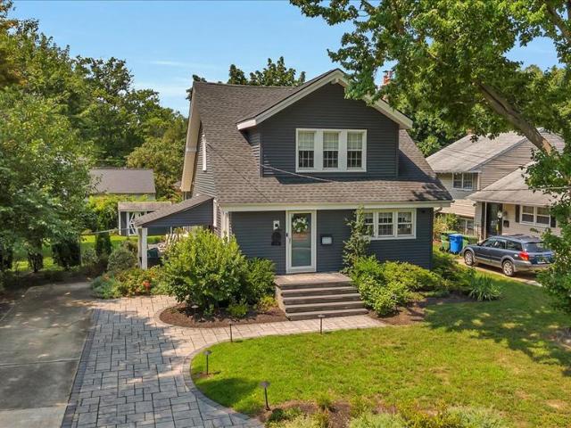 28 Cooper Avenue