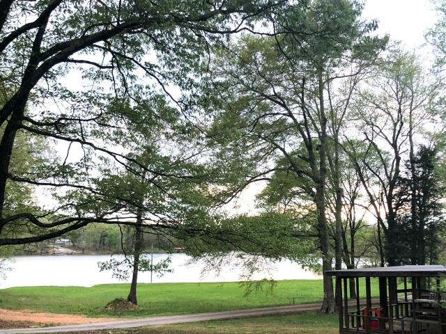 28 Cottage Cir