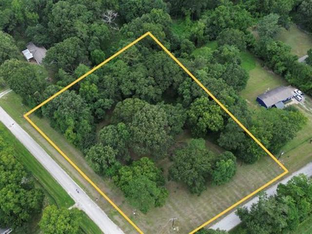 28 County Road 4701, Dayton, TX 77535