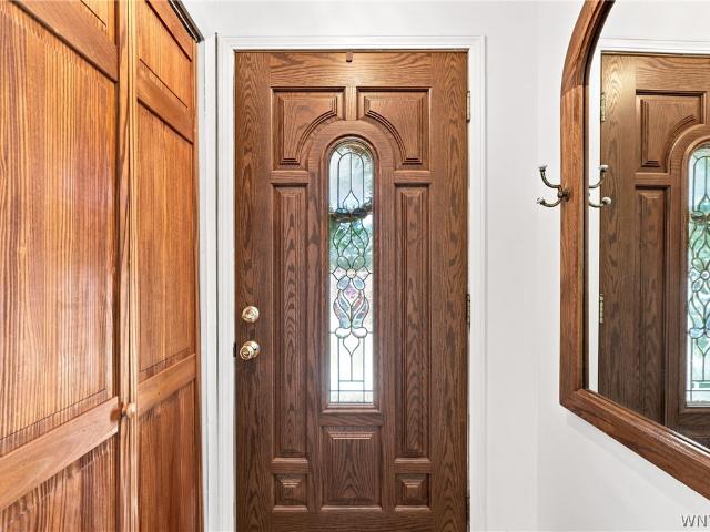28 Cloverdale Road