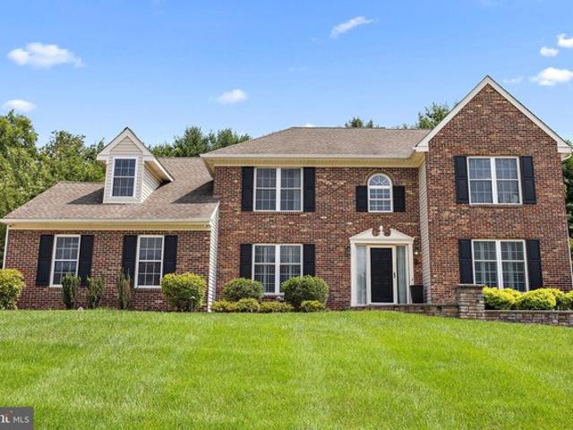 28 Clark Rdg, Hockessin, DE 19707
