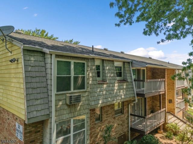 28 Deanna Dr # 58
