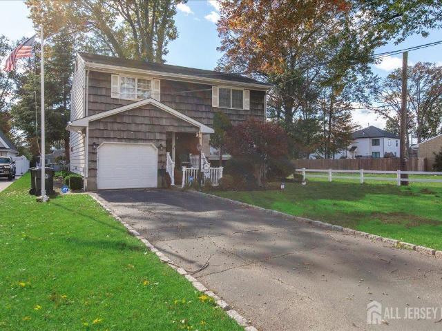 28 Debra Place
