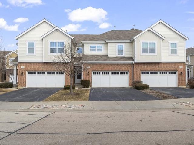 28 E Moseley Rd, Palatine, IL 60074