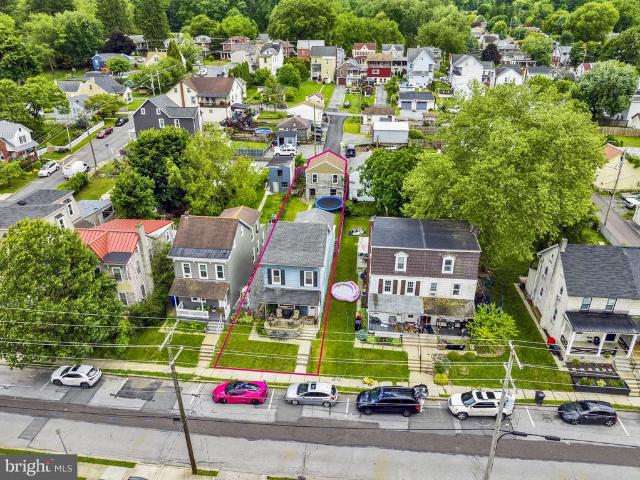 28 E Front Street