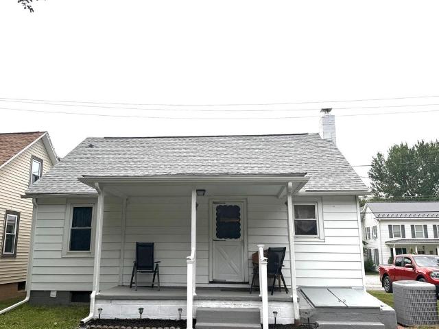 28 E Pine Street