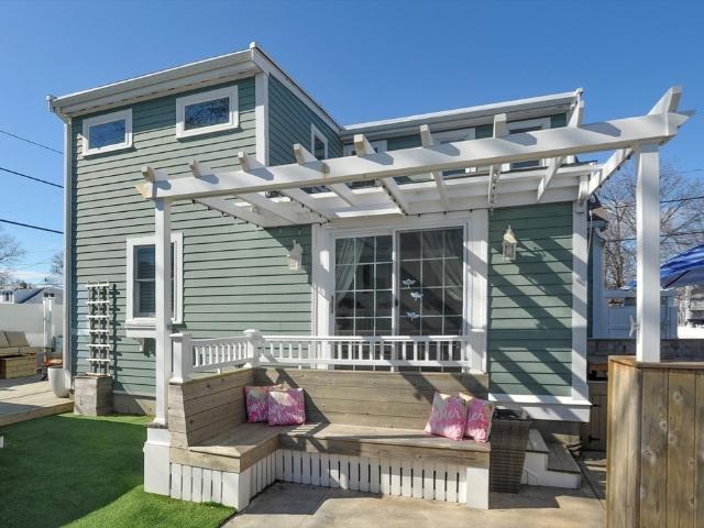 28 E St, Hull, MA 02045 | MLS #73494