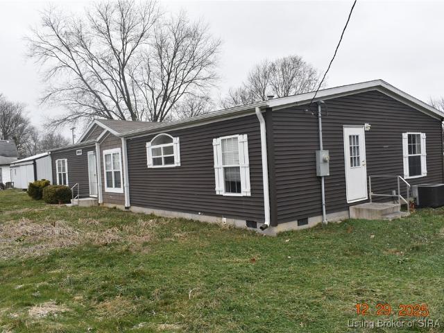 28 E Vine Street