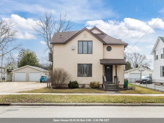 28 E 11th St, Fond du Lac, WI 54935