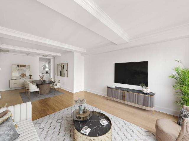 28 East 10th Street, New York, NY