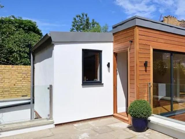 28 Ellerslie Road, London, W12 7BW, United Kingdom | 3 bed house for rent #167776872 | Rentberry