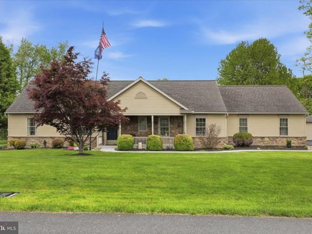 28 Farmington Way, New Providence, PA 17560