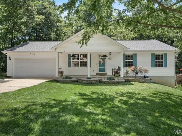28 Forest Ln, O'Fallon, MO 63366