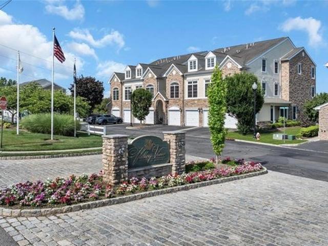 28 Forshee Cir Unit 45, Montvale, NJ 07645