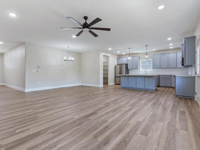 28 Fleetwood Drive