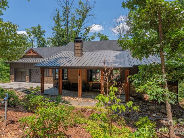 28 Garren View Drive