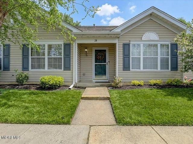 28 Golden Willows Ave Unit 1000, Lakewood, NJ 08701