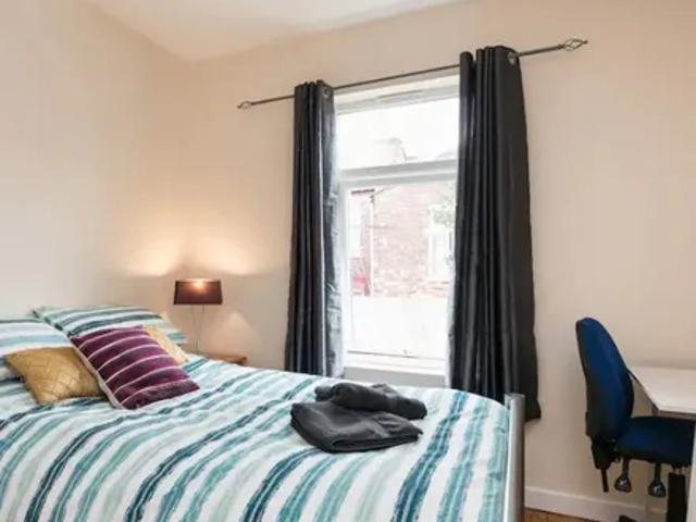 28 Gosterwood Street, London, SE8 5NX, United Kingdom | 2 bed apartment for rent #154585034 | Rentberry