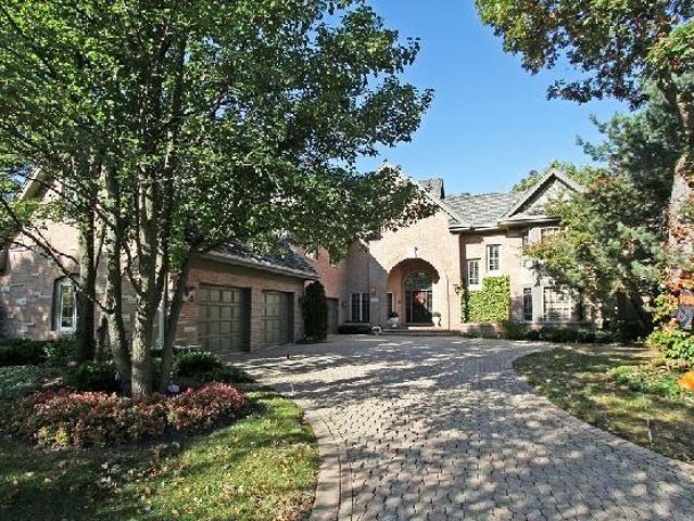 28 Graystone Lane