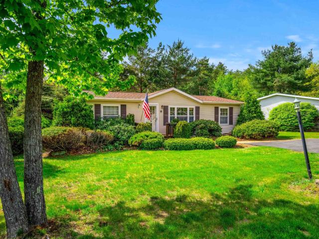 28 Great Brook Dr, Belmont, NH 03220 | MLS #5064 | Compass