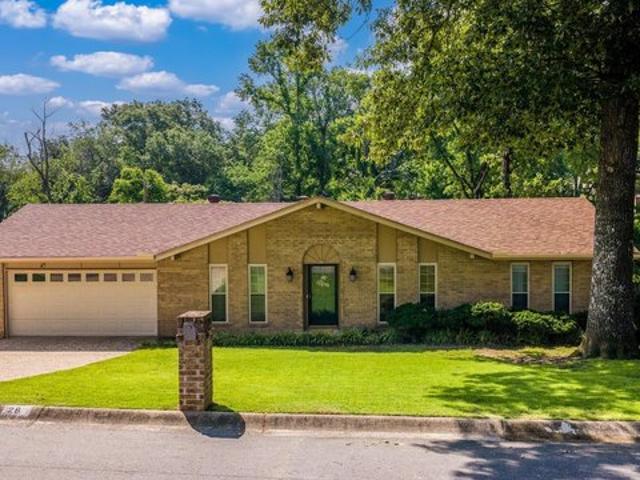 28 Greenview Cir, Sherwood, AR 72120