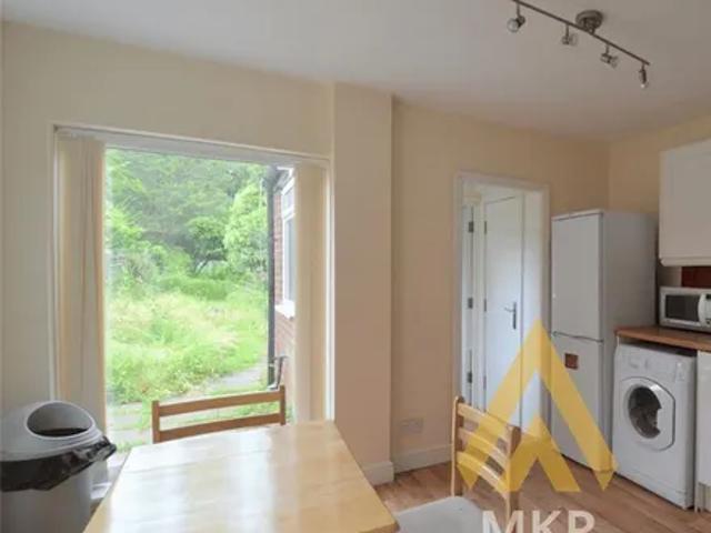 28 Gristhorpe Road, Stirchley, B29 7SW, United Kingdom | 4 bed house for rent #166391664 | Rentberry