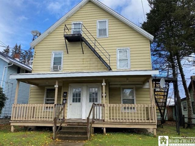 28 Hall Ave, Jamestown, NY 14701