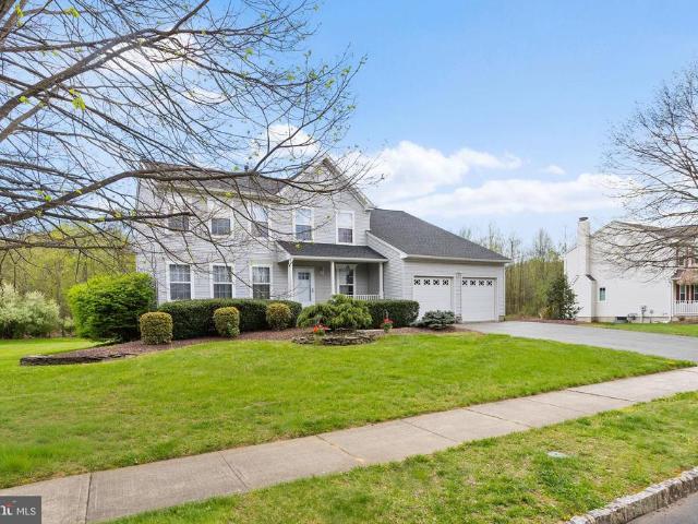 28 Hibiscus Lane