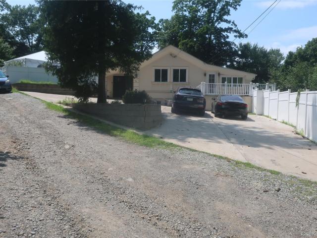 28 Higgins Trail