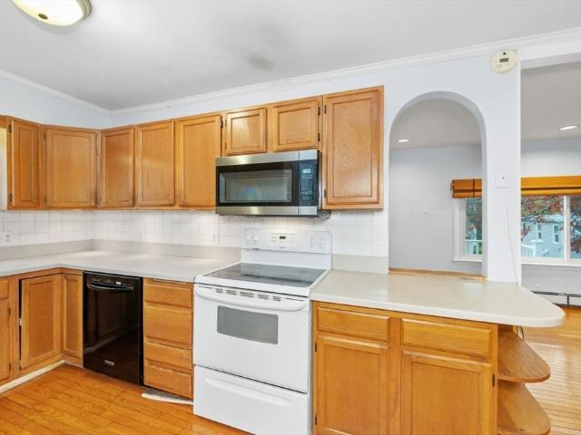 28 Hillcrest St, Waltham, MA 02451 | Compass