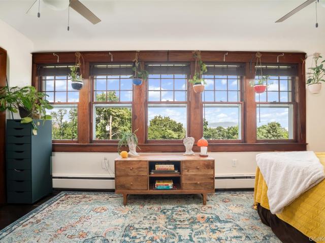 28 Hillside Avenue
