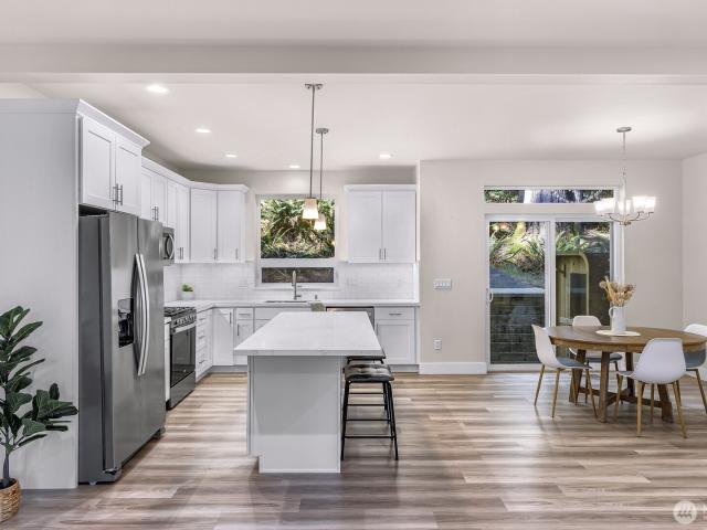 28 Hillside Pl, Bellingham, WA 98229 | Compass