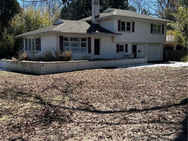 28 Hilltop Dr, Warwick, RI 02818 | MLS #1406 | Compass