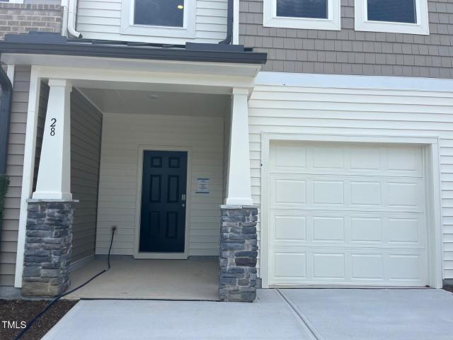 28 Hyacinth Lane