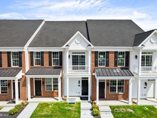 28 Ivy Ln Unit 84, Levittown, PA 19055