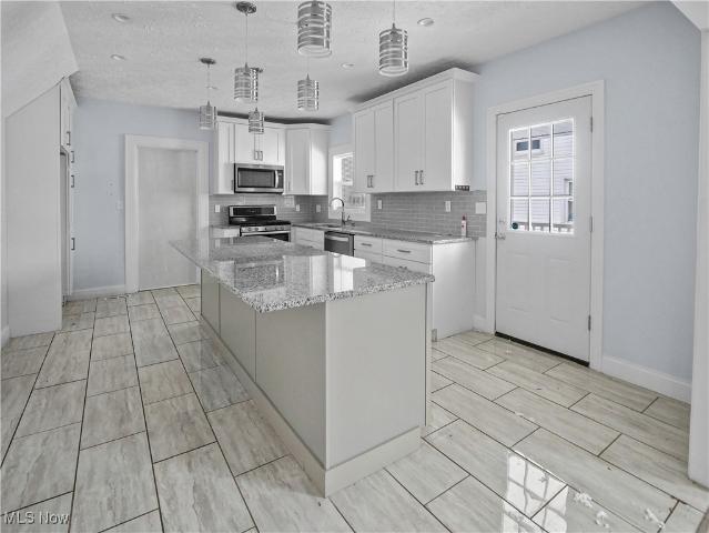 28 Jennette Drive