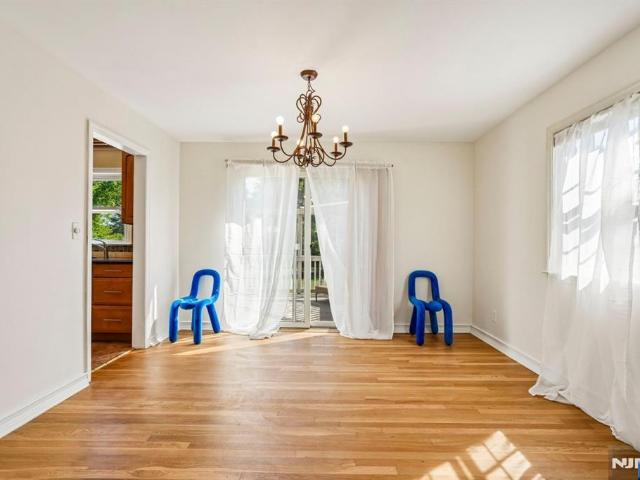 28 Johnson Avenue