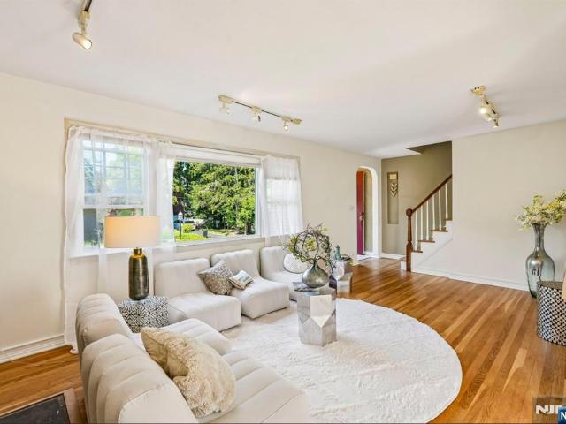 28 Johnson Avenue