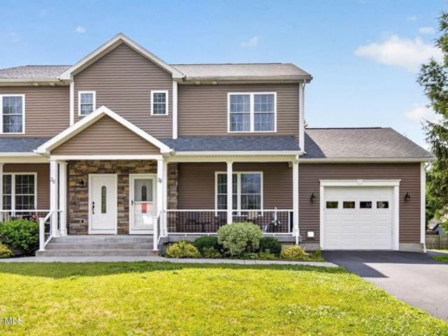 28 Kellogg Rd, Stillwater, NY 12170