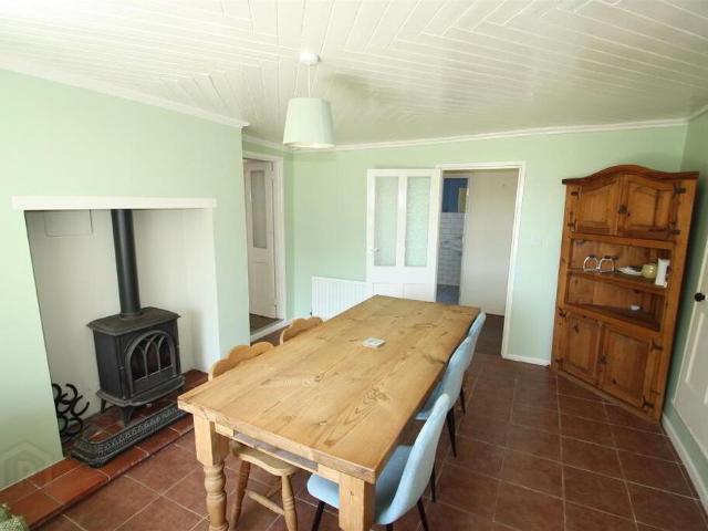 28 Killyleagh Road, Crossgar, Downpatrick, BT30 9LA