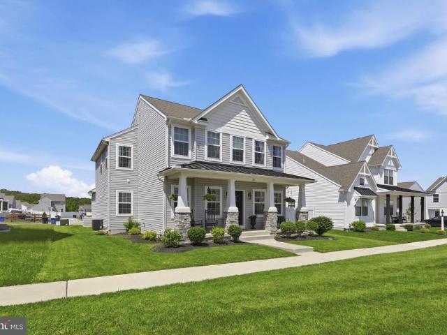 28 Lacy Lane