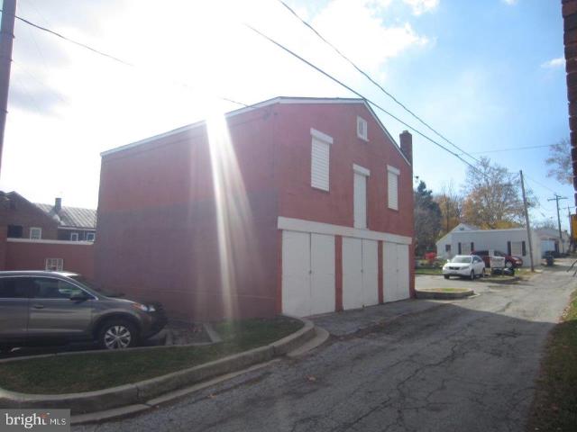 28 Liberty Street # G4