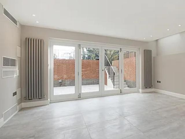 28 Lyndhurst Road, London, NW3 5PB, United Kingdom | 2 bed apartment for rent #128598301 | Rentberry