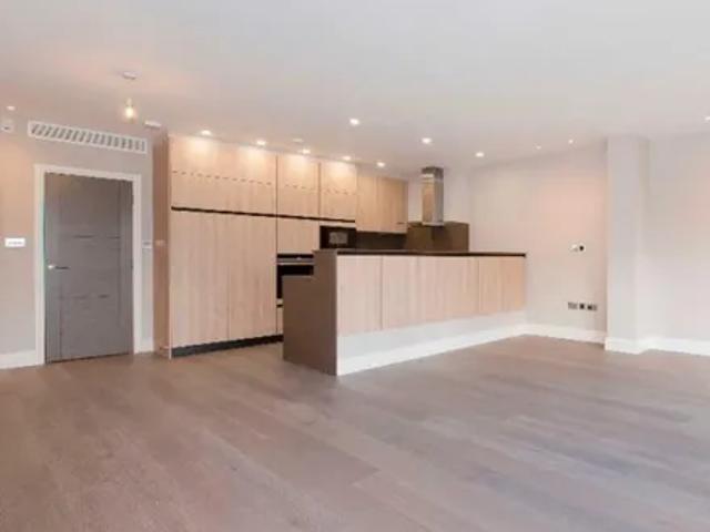 28 Lyndhurst Road, London, NW3 5PB, United Kingdom | 3 bed apartment for rent #167616670 | Rentberry
