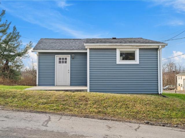 28 McKinstry Hill Rd, Apollo, PA 15613 | MLS #1736