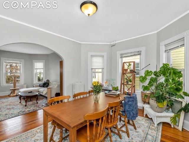 28 Magnolia St 1, Arlington, MA
