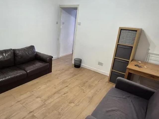 28 Markington Street, Manchester, M14 7JB, United Kingdom | 3 bed townhouse for rent #129399554 | Rentberry