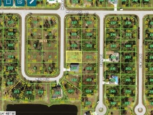 28 Mate Cir, Placida, FL 33946