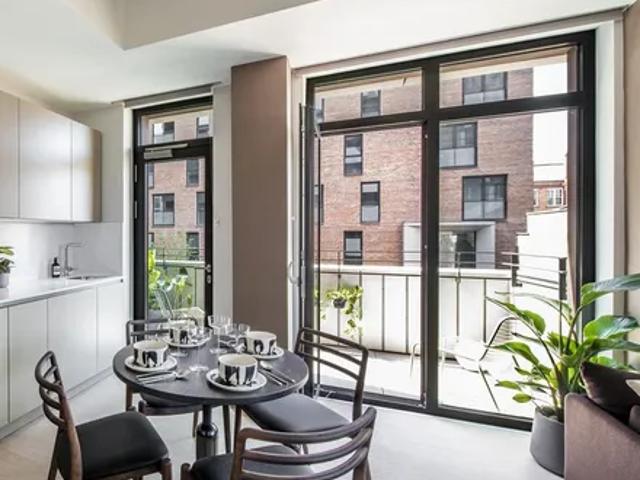 28 Minshull Street, Salford, M1 3GP, United Kingdom | 1 bed apartment for rent #167547788 | Rentberry
