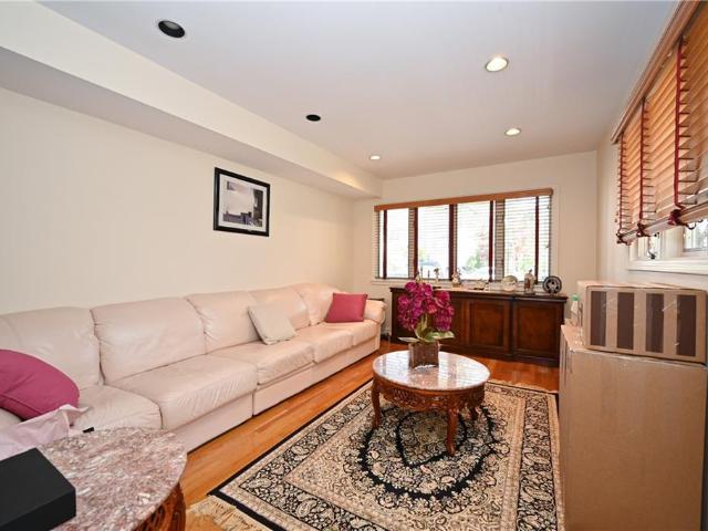 28 Montana Place